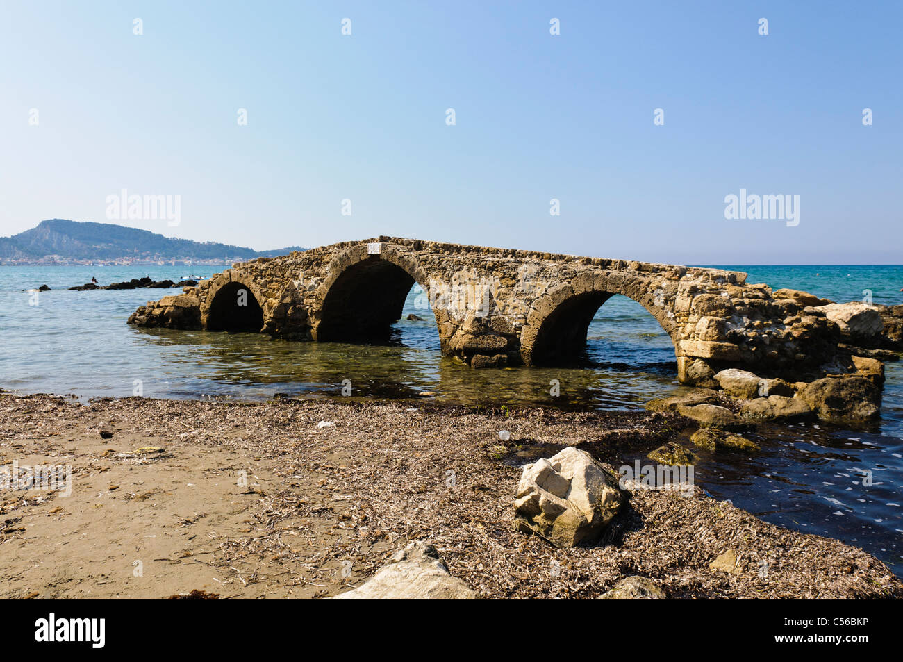 Bridge greece sea hi-res stock photography and images - Alamy