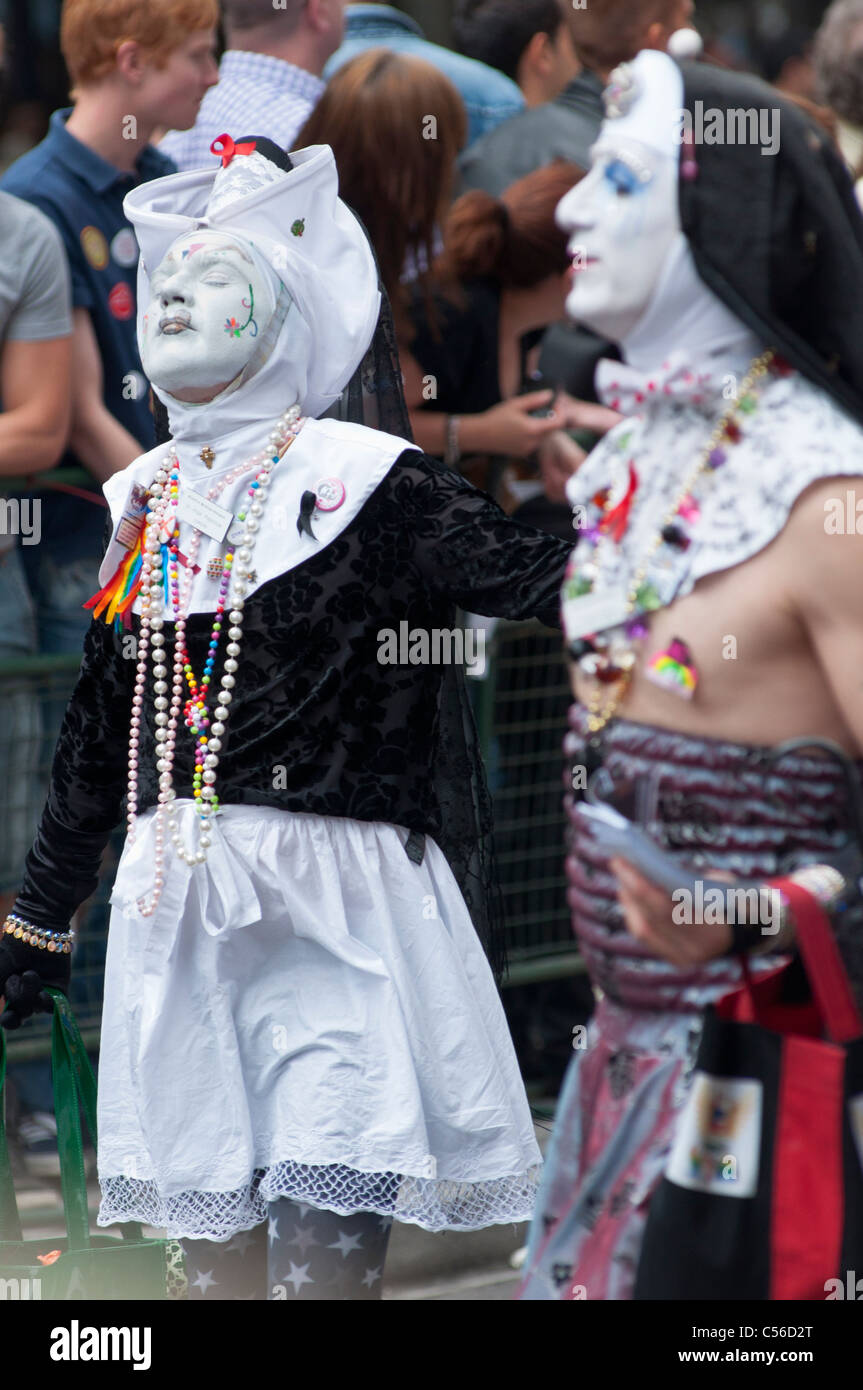 Gay man in fancy costume hi-res stock photography and images - Alamy