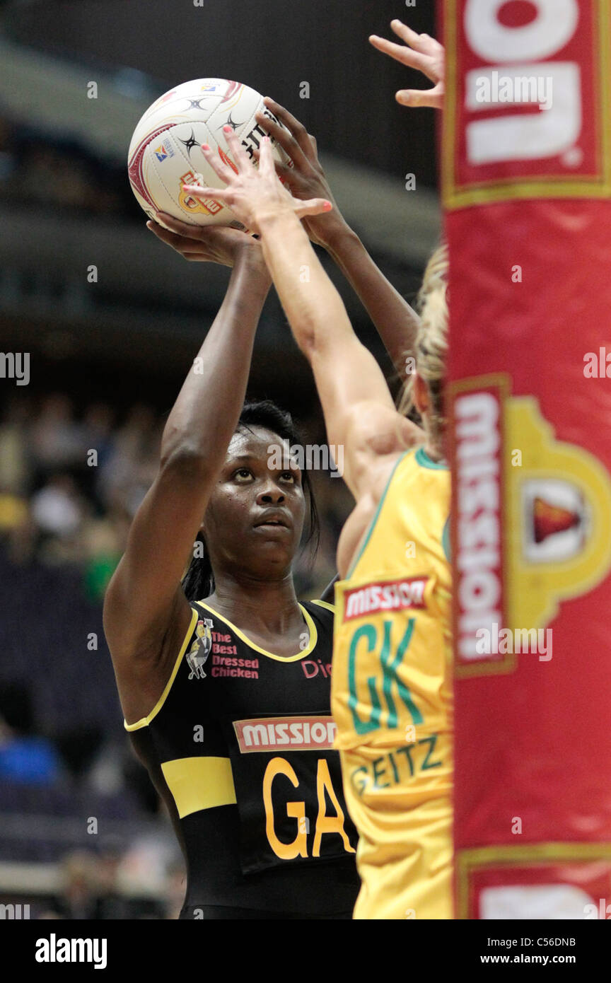 World netball championships laura geitz hi-res stock photography and ...