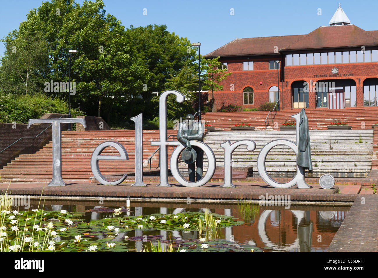 Telford town centre hi-res stock photography and images - Alamy