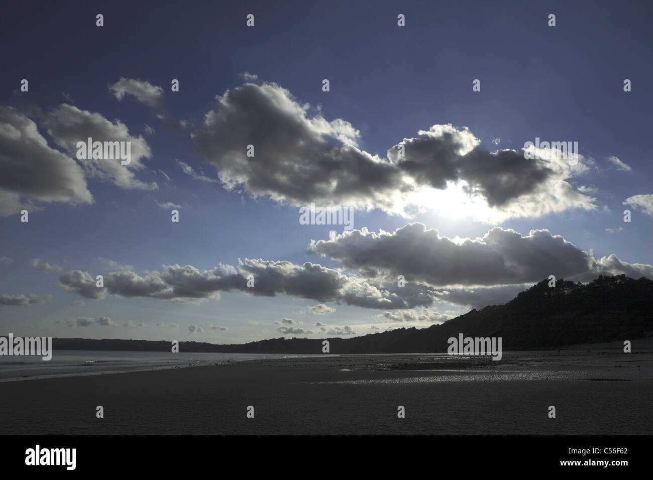 View along British beach Stock Photo - Alamy