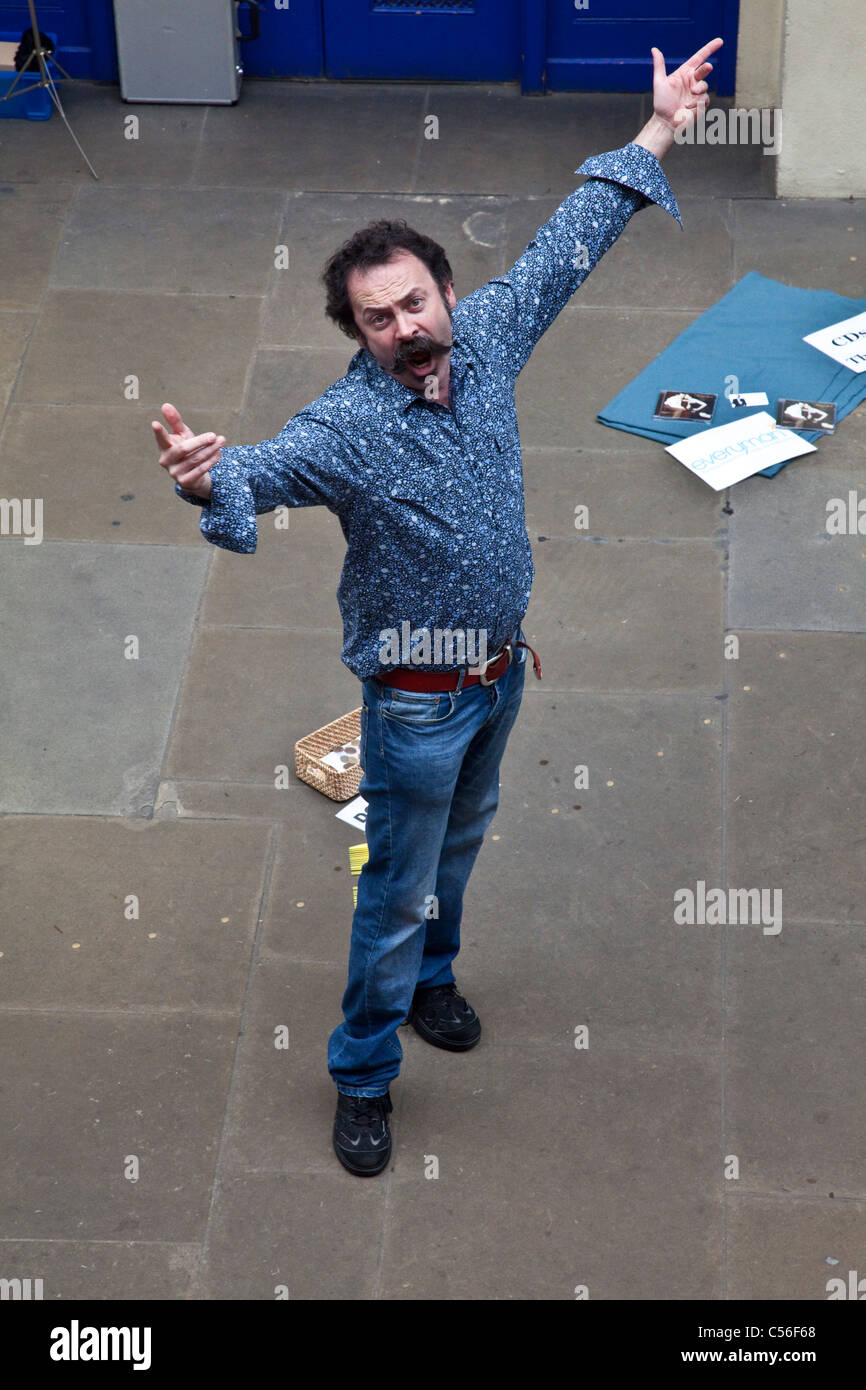 Opera singer performing, Covent Garden, London, England Stock Photo - Alamy