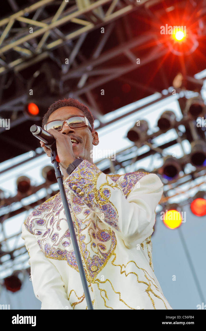 Sacramento, CA - July 7: 70's bands perform onstage in Super 70's Soul ...