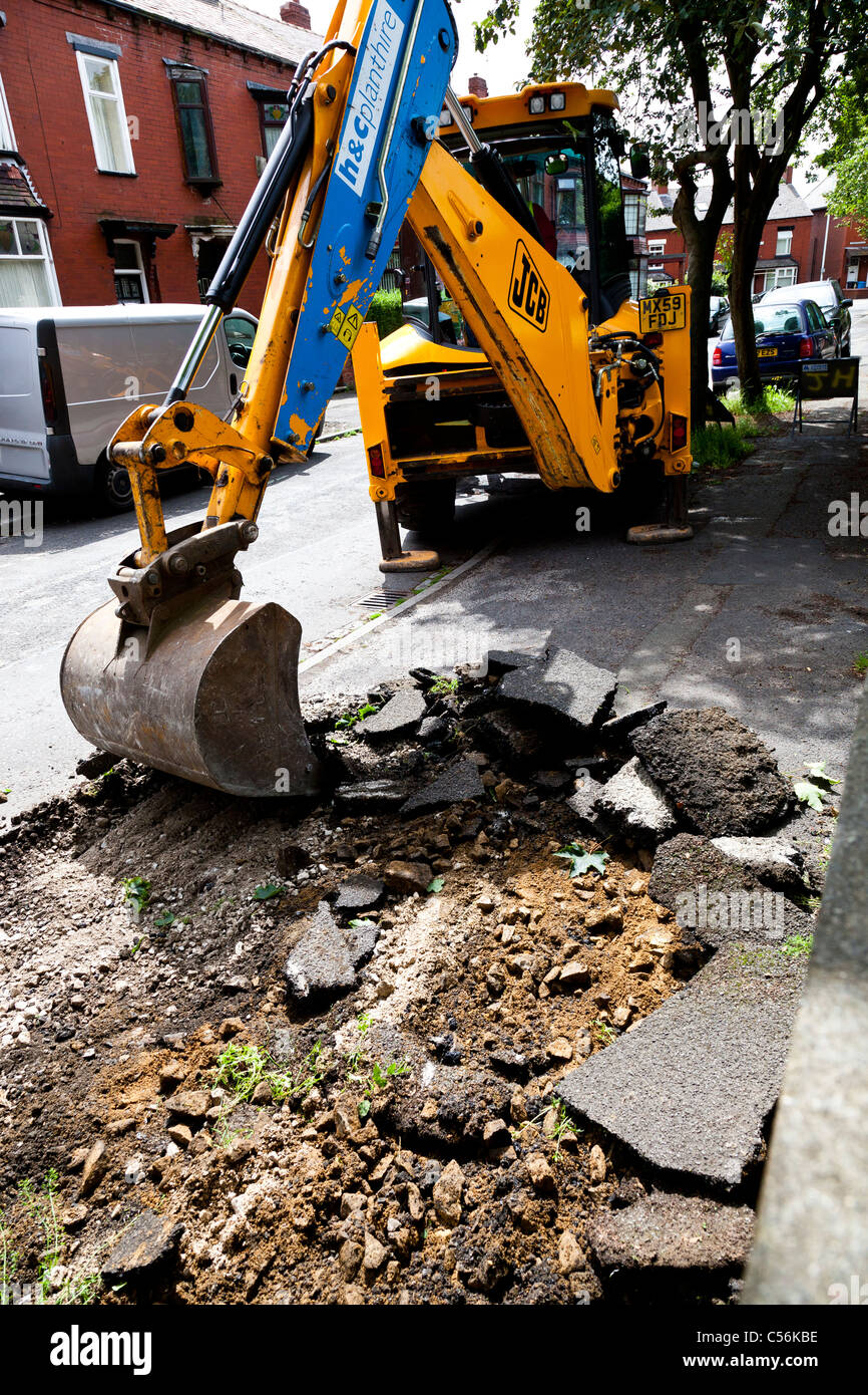 Pavement digger hi-res stock photography and images - Alamy