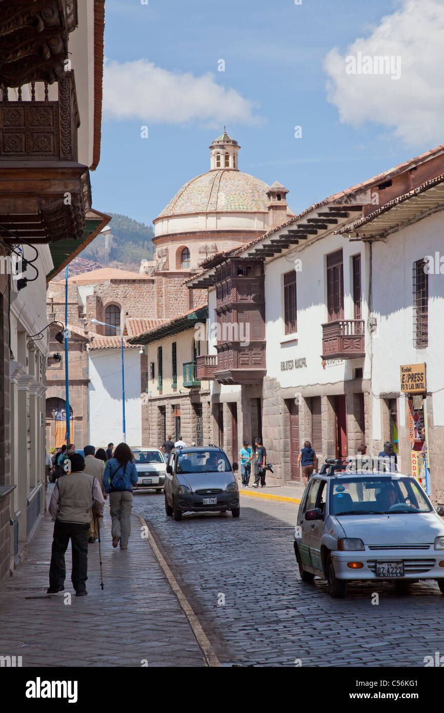 Cusco Street Scene High Resolution Stock Photography and Images - Alamy
