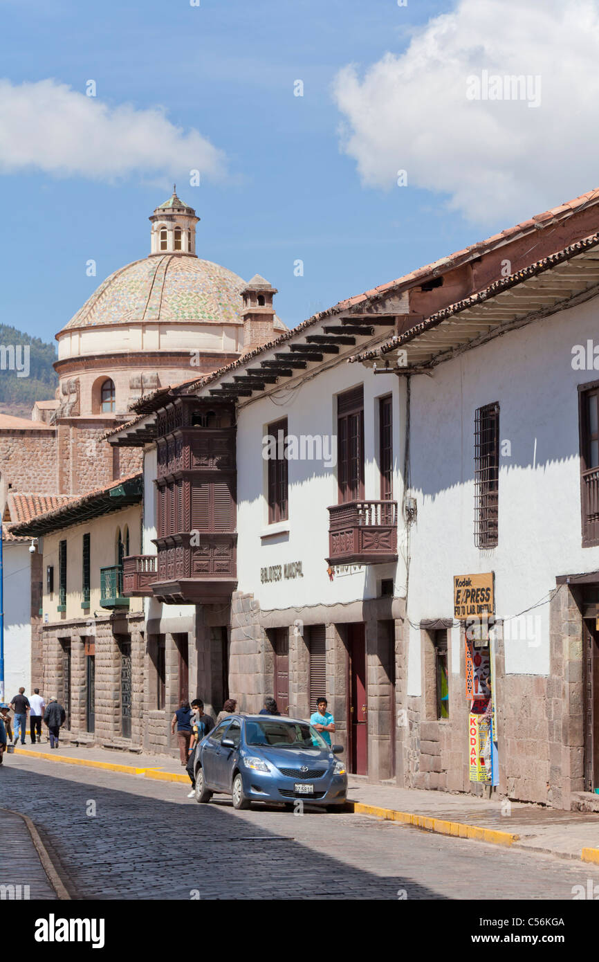 Street scene, Cusco, Peru Stock Photo - Alamy