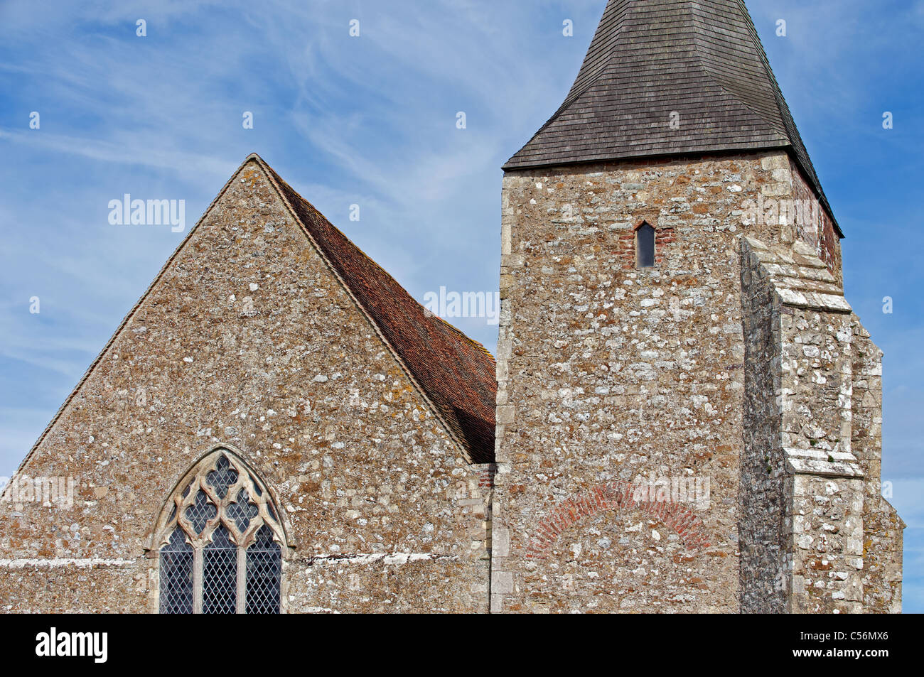 Old romney church kent hi-res stock photography and images - Alamy