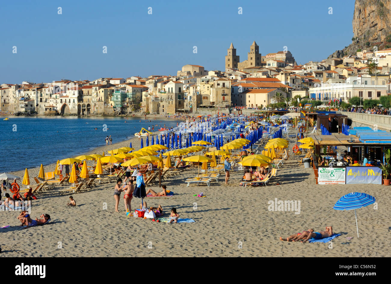 Lungomare beach italy hi-res stock photography and images - Alamy