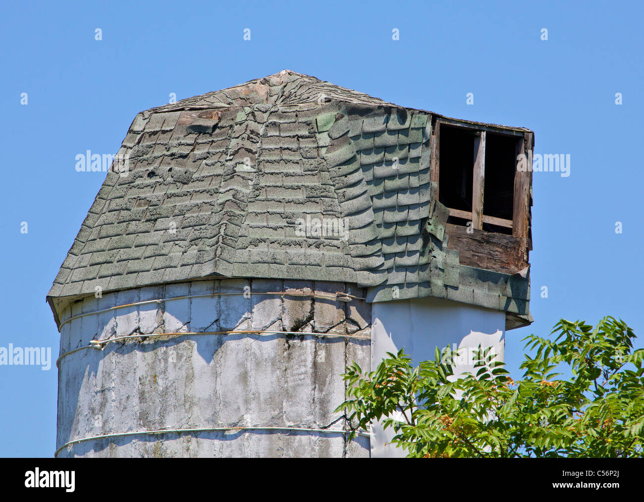Old grain silo hi-res stock photography and images - Alamy