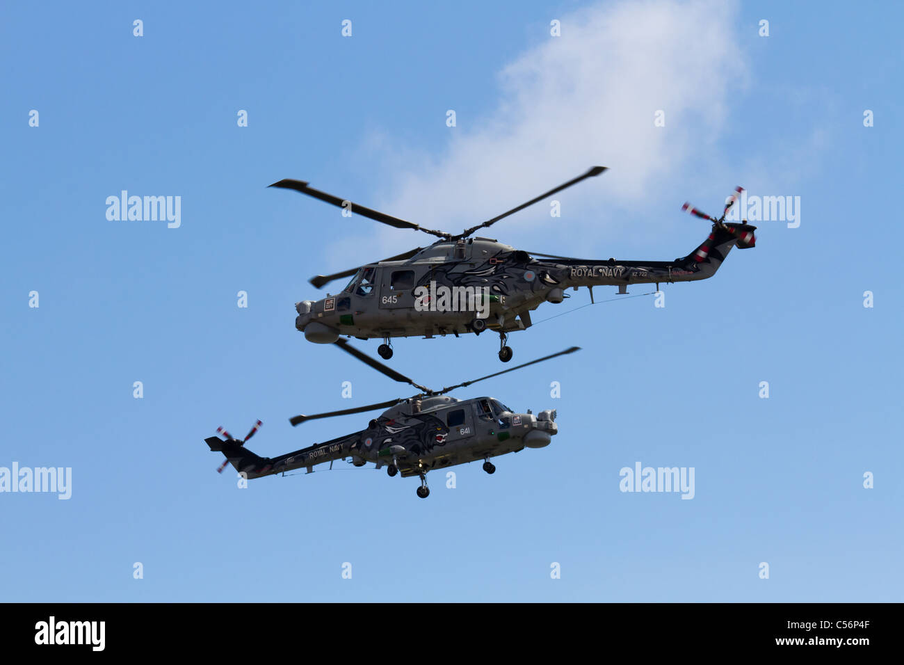 Flying a lynx helicopter hi-res stock photography and images - Alamy