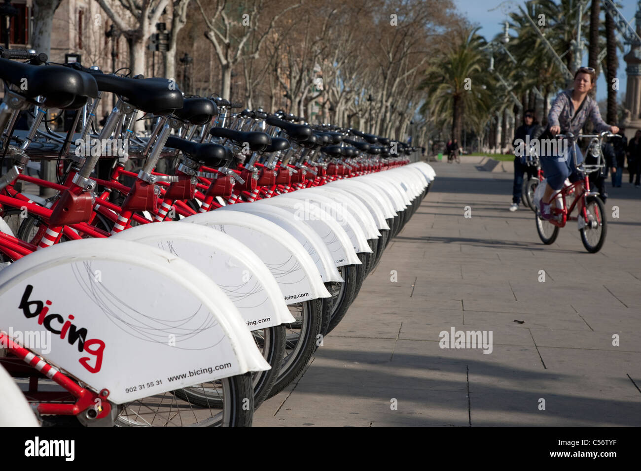 Catalonia barcelona spain cycle hi-res stock photography and images - Alamy