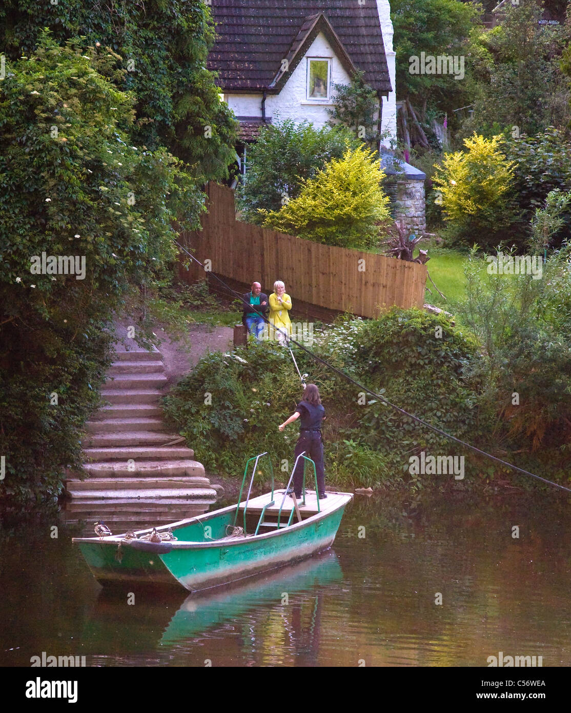 Symonds yat rope ferry hi-res stock photography and images - Alamy