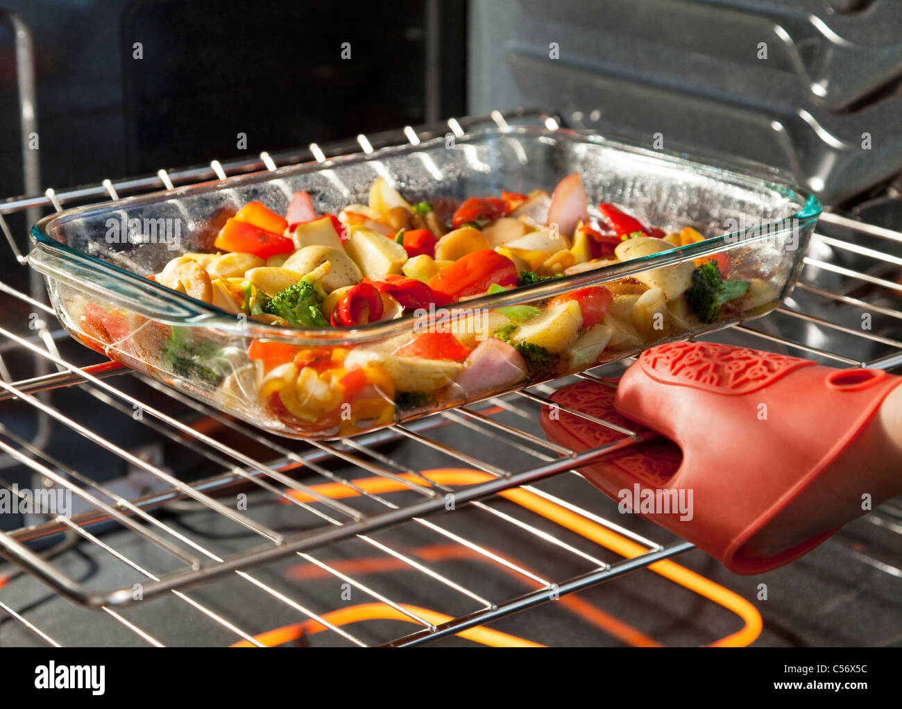 Heating element oven hi-res stock photography and images - Alamy