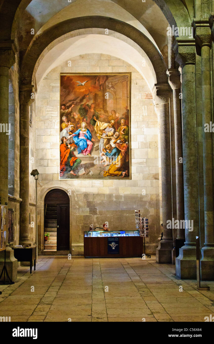 Interior of Lisbon Cathedral (Sé de Lisboa) - Lisbon, Portugal Stock ...