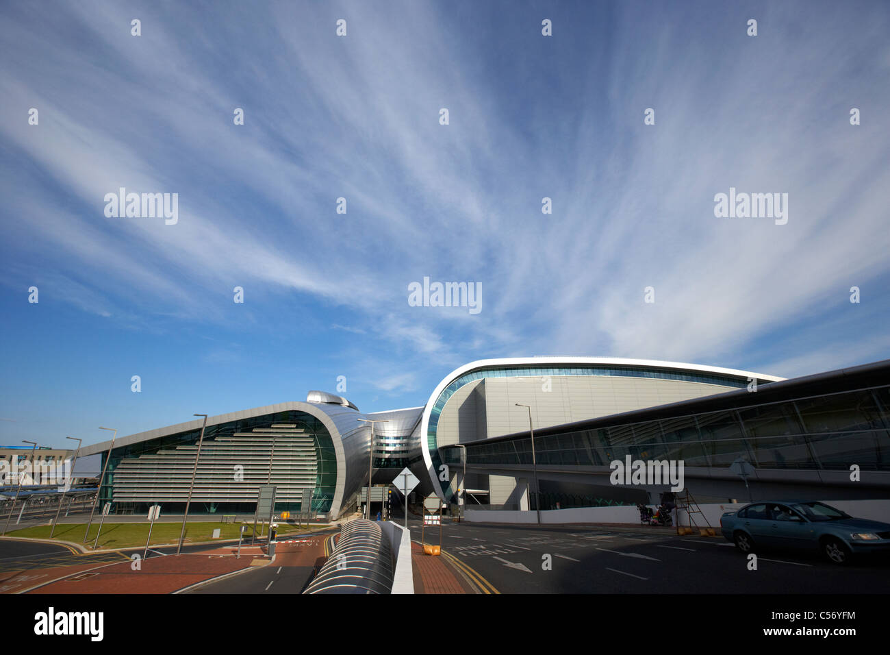 Terminal two dublin airport hi-res stock photography and images - Alamy