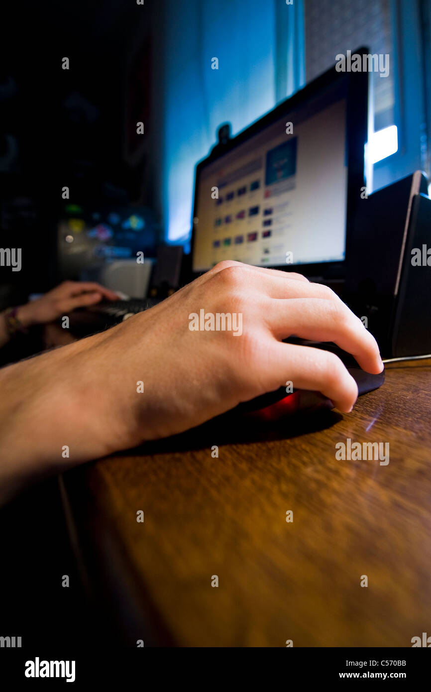 Boy, facebook, computer Stock Photo - Alamy
