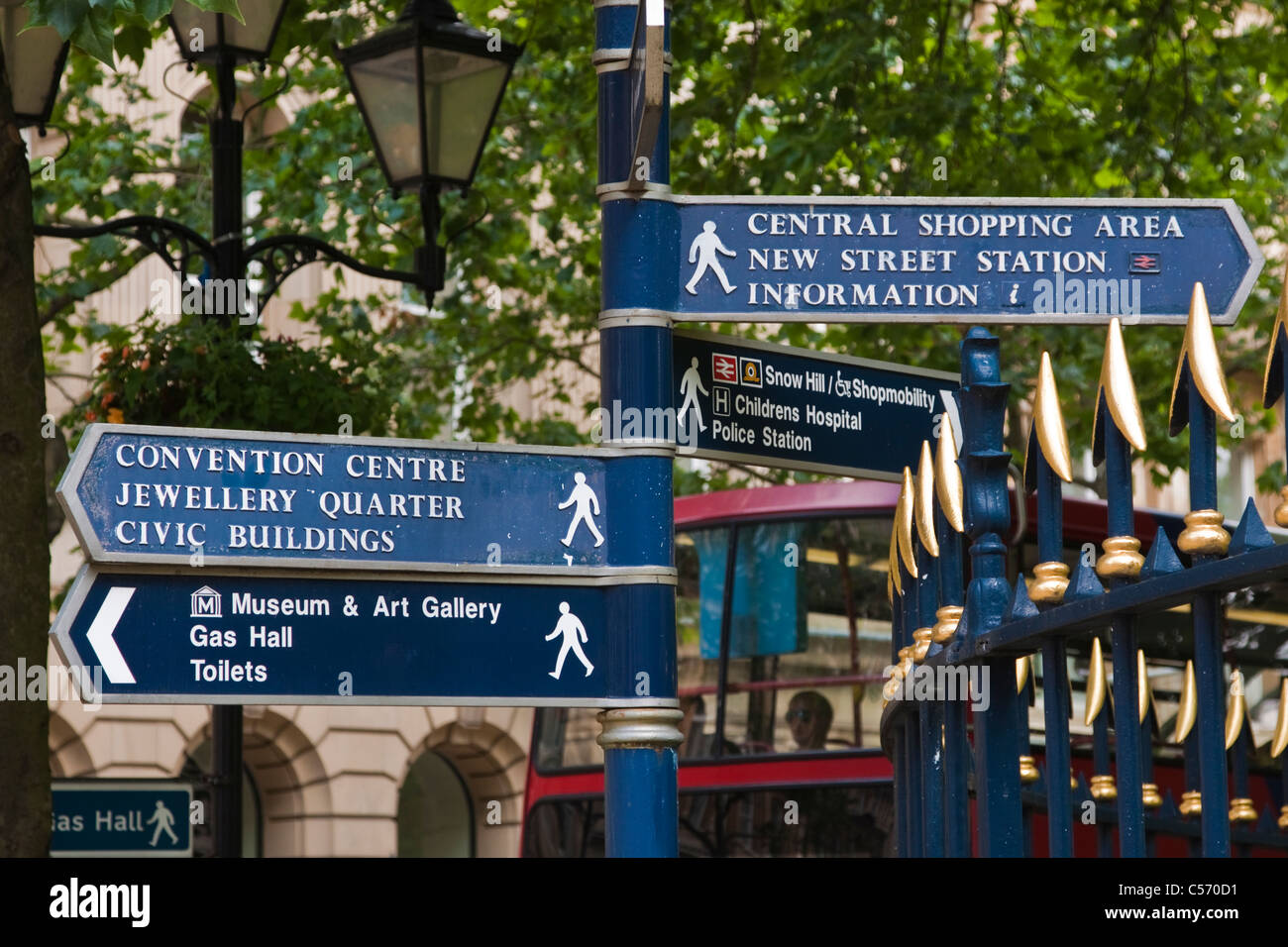 City centre sign hi-res stock photography and images - Alamy