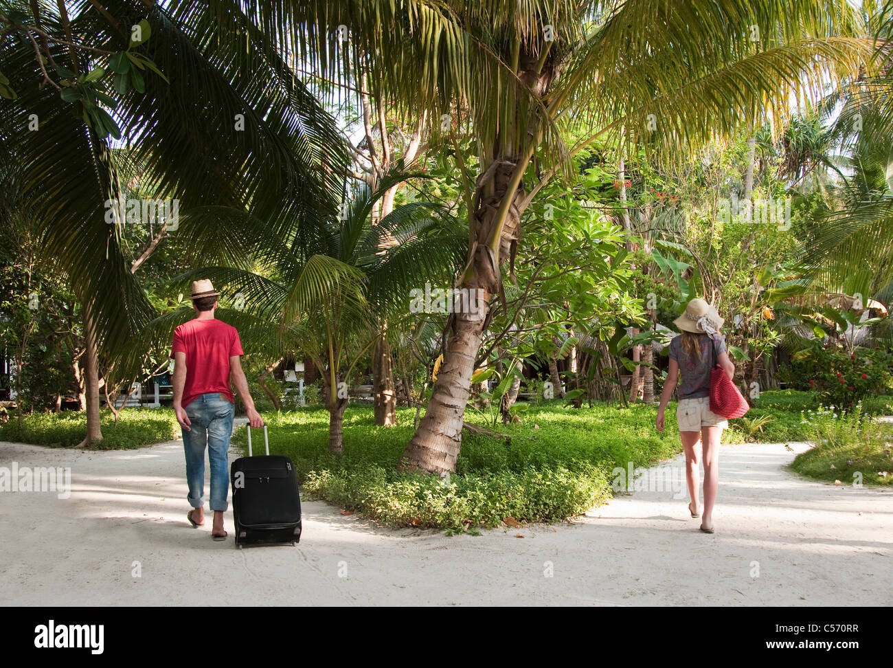 Couple separating road hi-res stock photography and images - Alamy