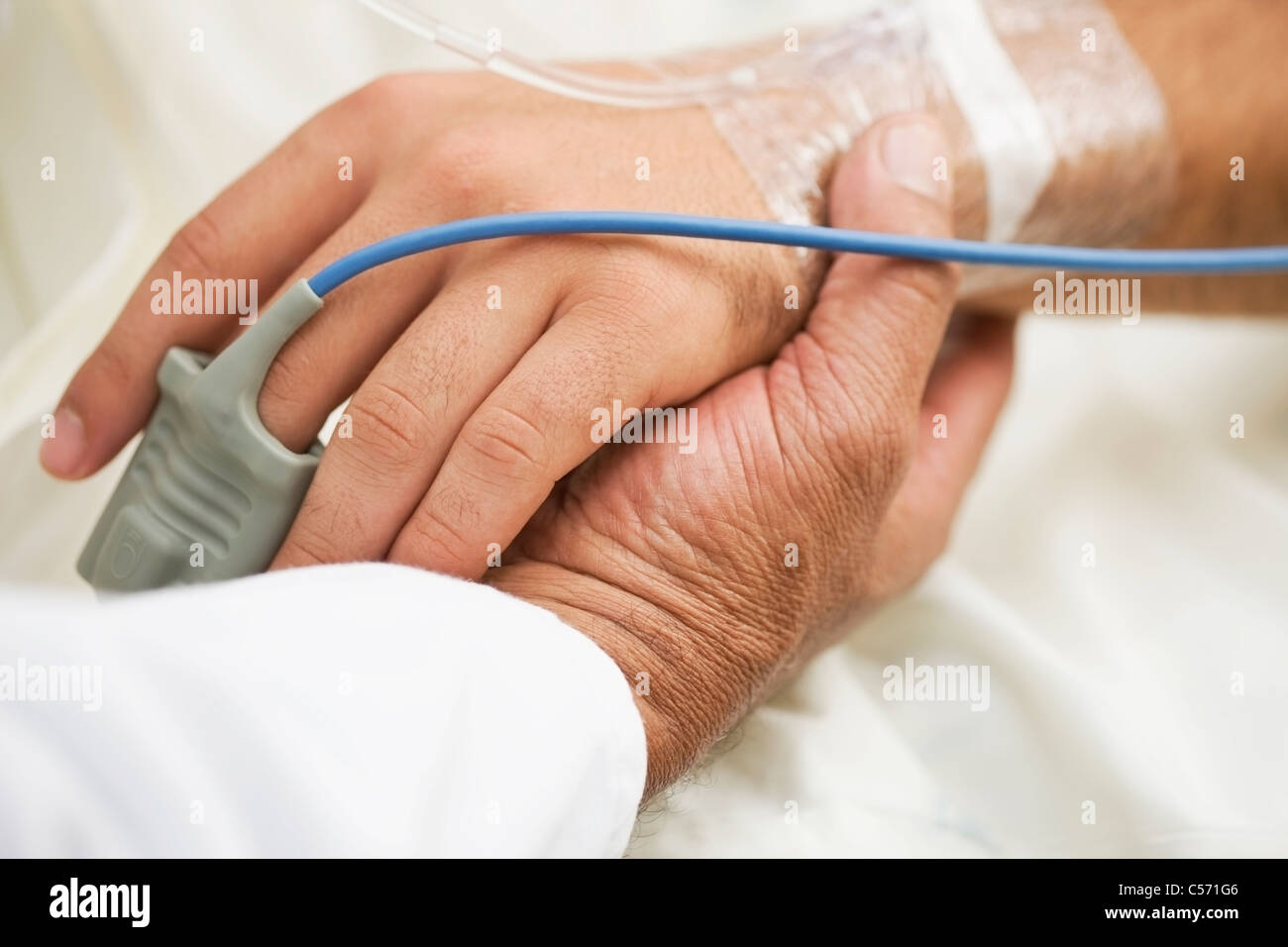 Patients arm iv drip hi-res stock photography and images - Alamy