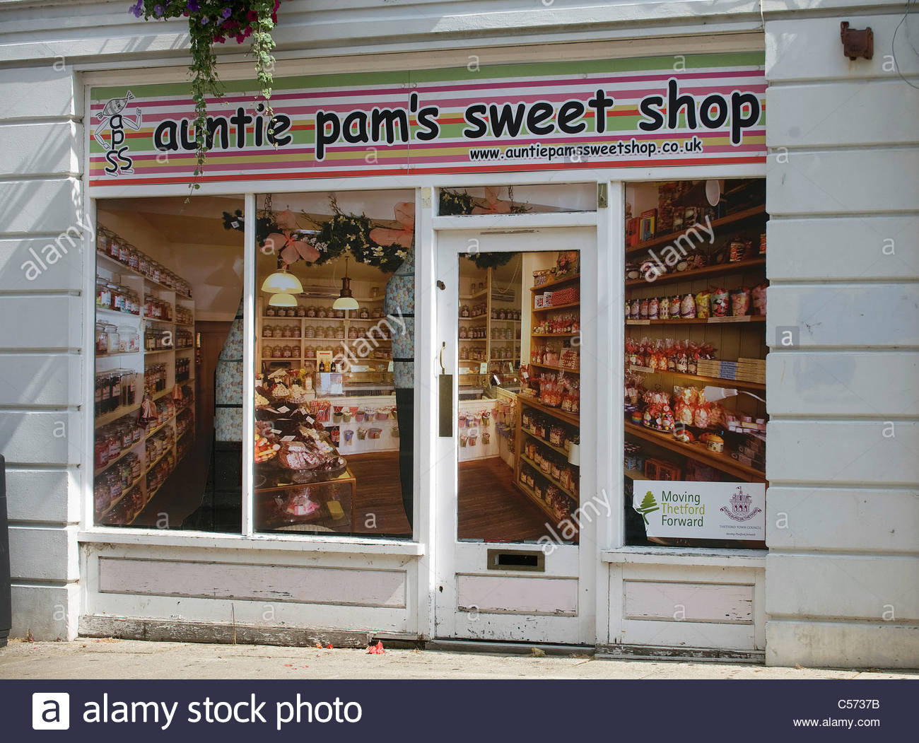 Shop Fronts Stock Photos & Shop Fronts Stock Images - Alamy
