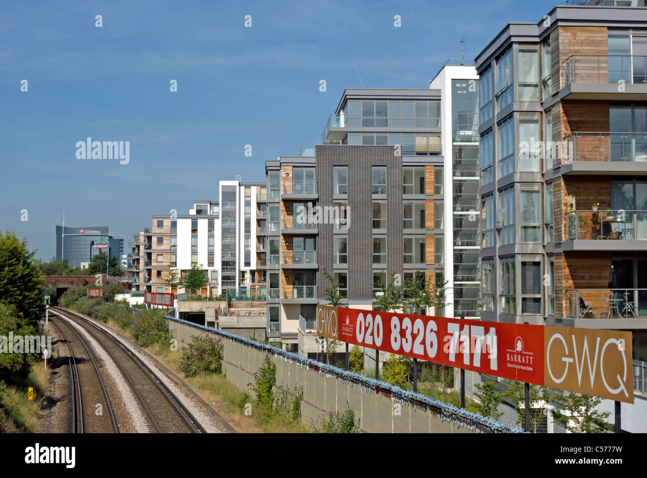 Great west road brentford hi-res stock photography and images - Alamy