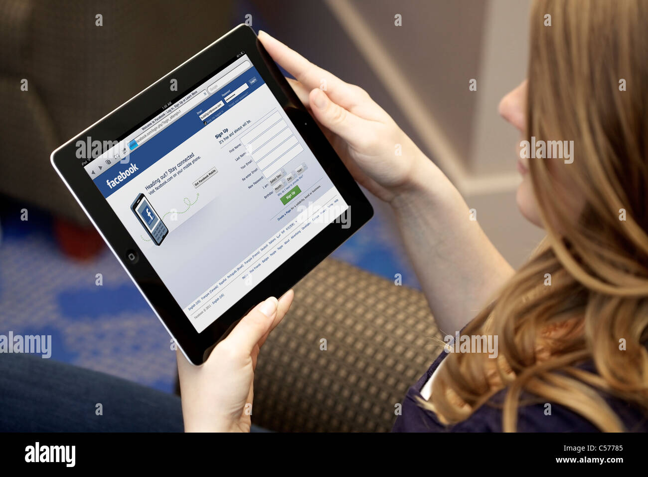 Facebook login wi fi hi-res stock photography and images - Alamy