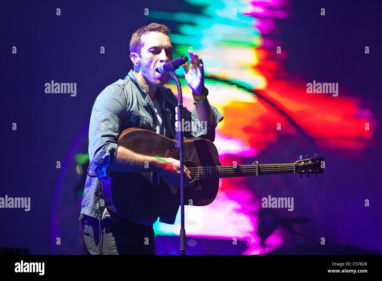 Glastonbury festival coldplay hi-res stock photography and images - Alamy
