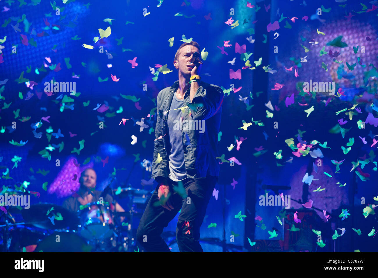 Coldplay live hi-res stock photography and images - Alamy
