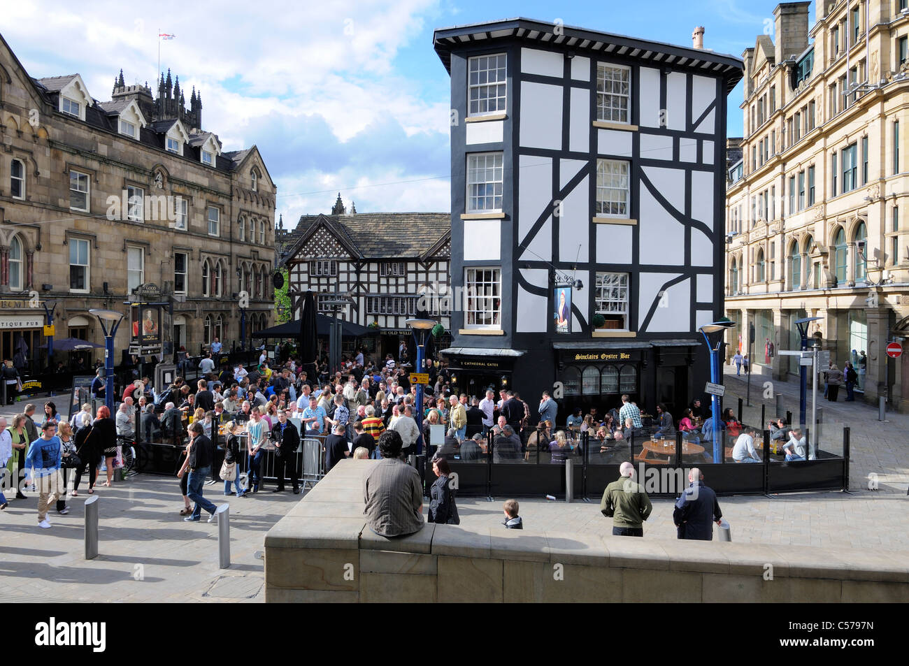 Shambles square manchester hi-res stock photography and images - Alamy