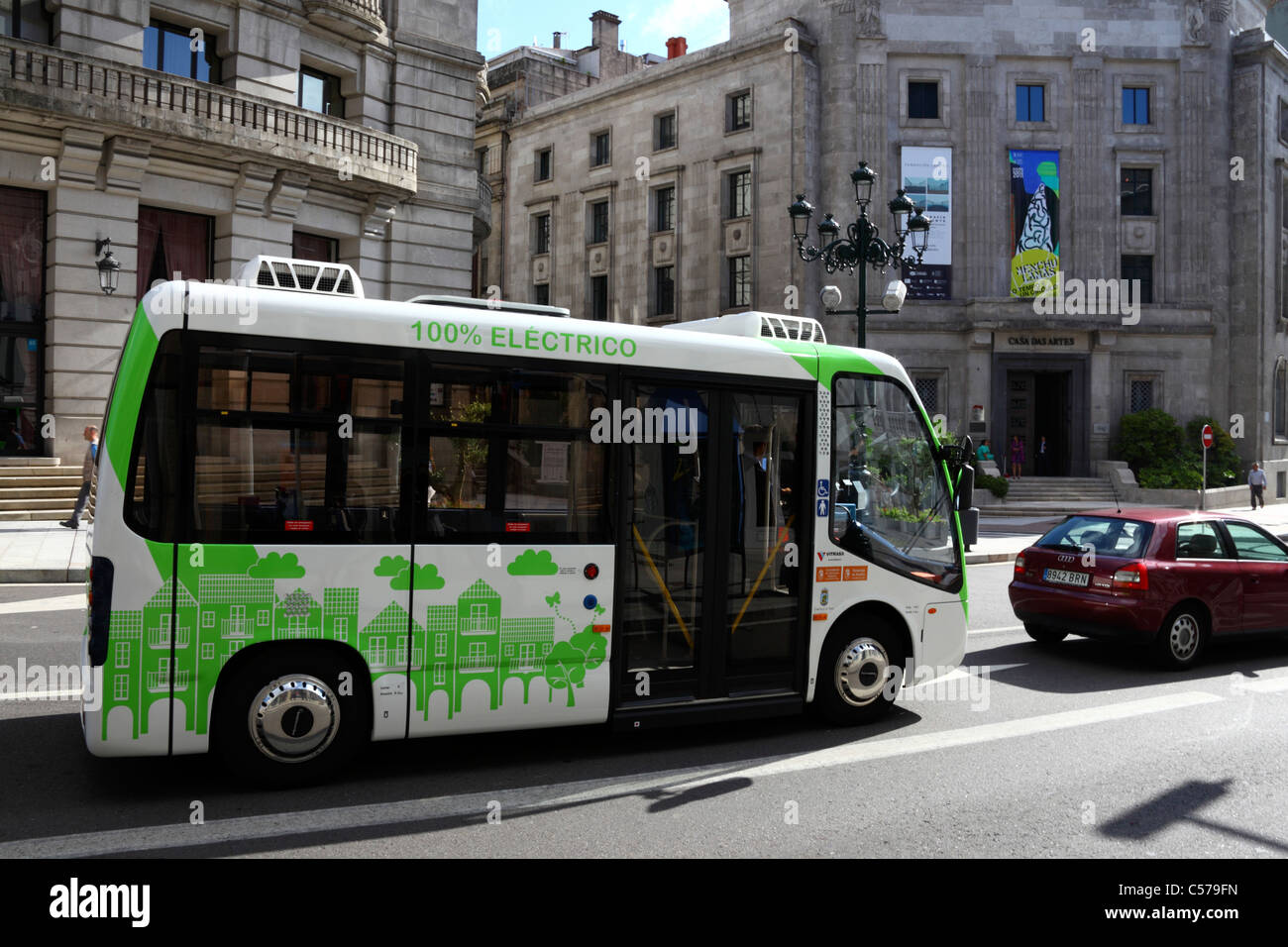 Battery electric bus hi-res stock photography and images - Alamy
