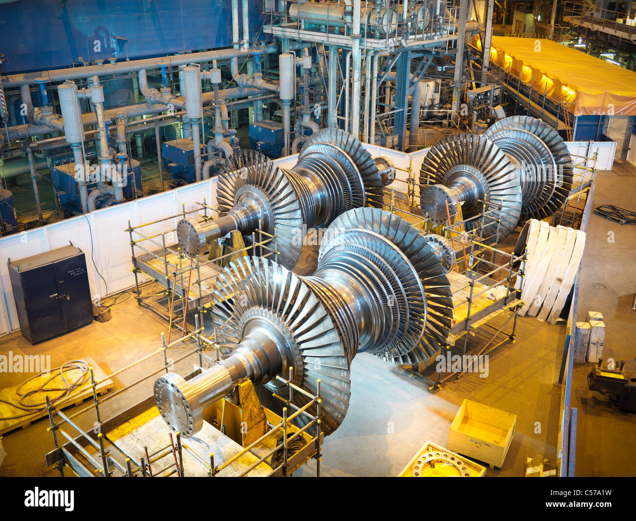 Steam Turbine At A Power Plant - HooDoo Wallpaper