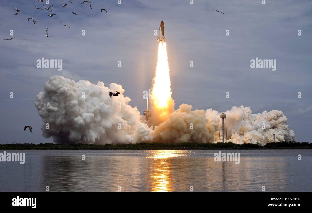 Space shuttle Atlantis blasts off on NASA's last shuttle mission, STS ...
