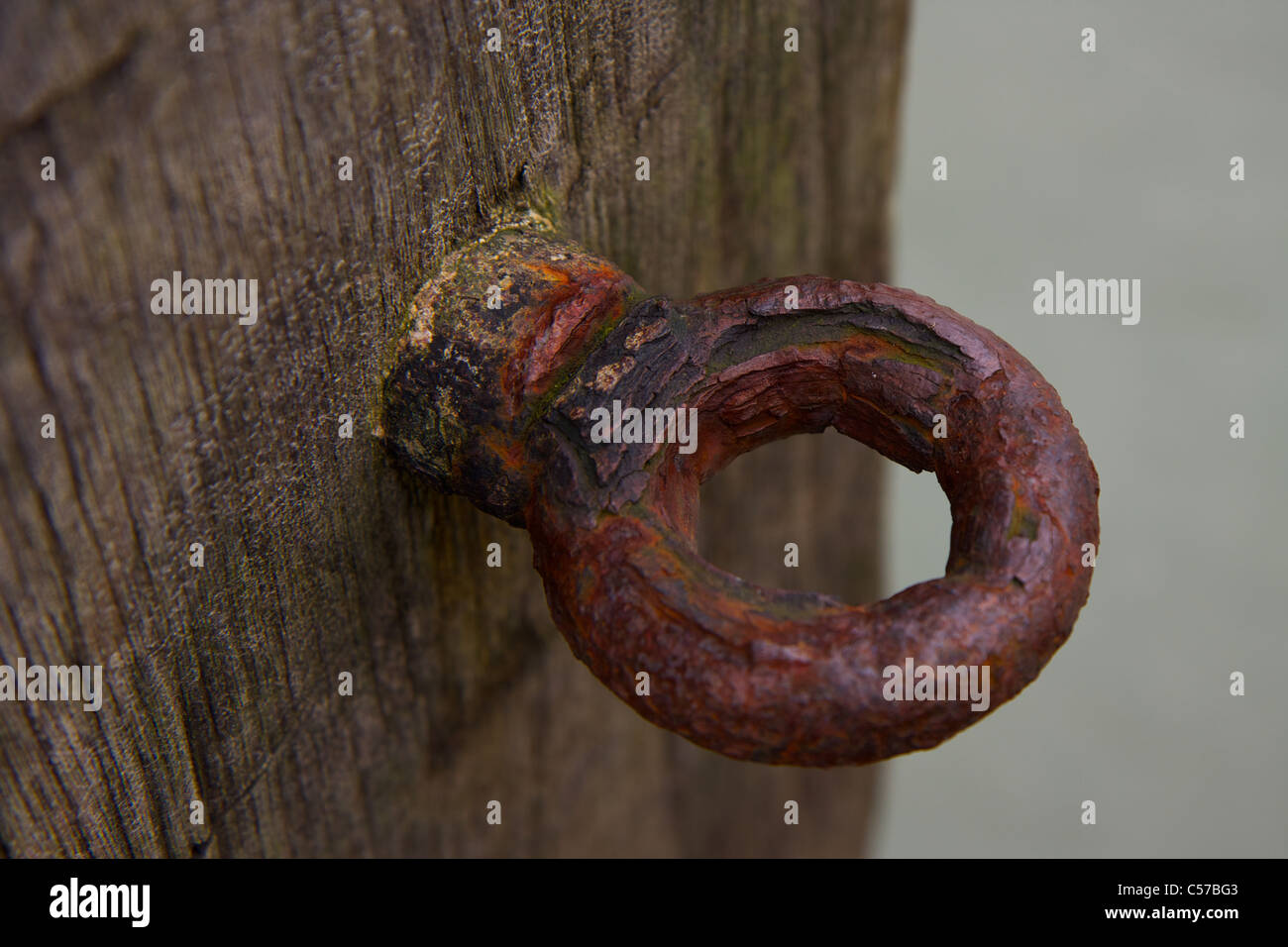Hoop iron hi-res stock photography and images - Alamy