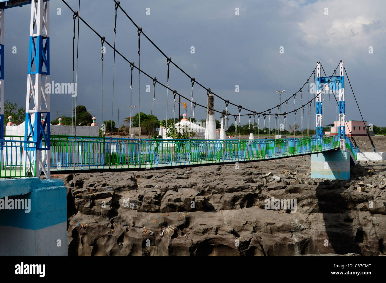 Hang bridge hi-res stock photography and images - Alamy