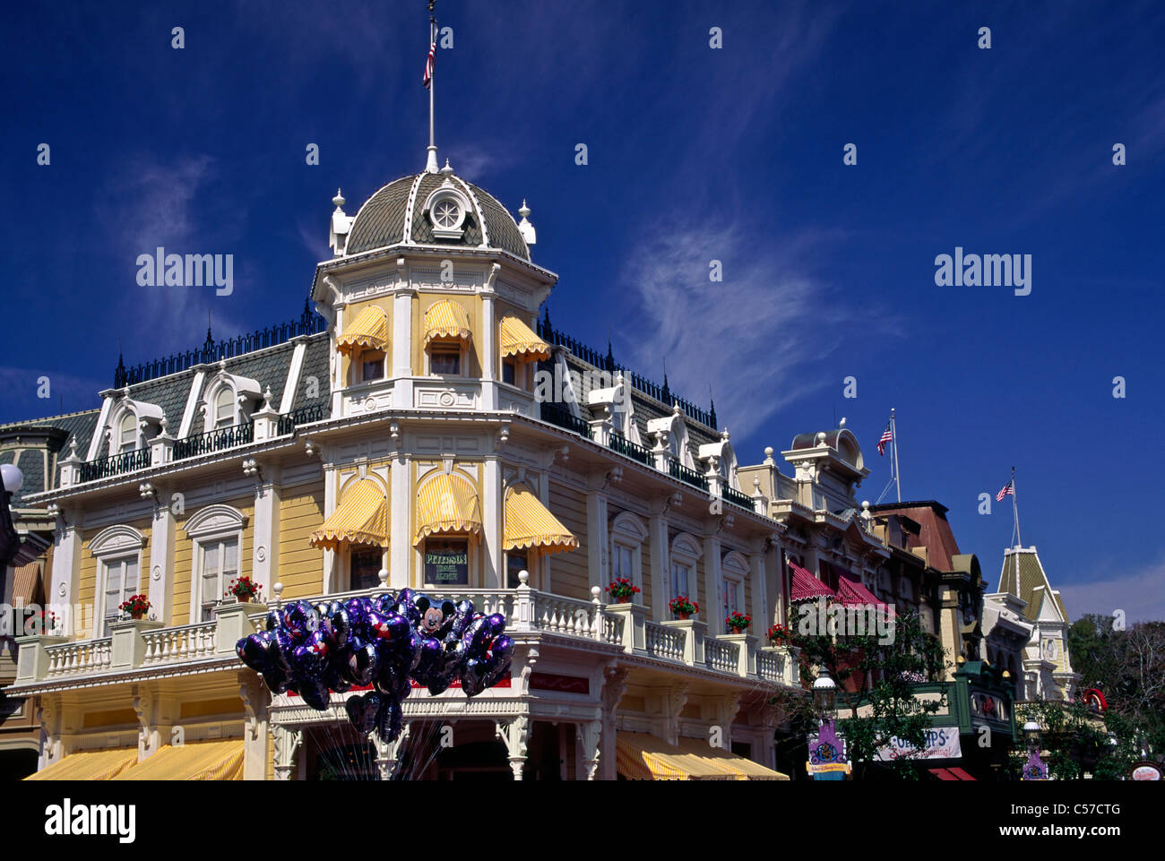 Buildings at disney world magic kingdom hi-res stock photography and ...