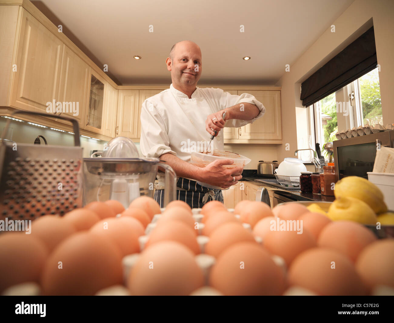 Color pastry hi-res stock photography and images - Alamy