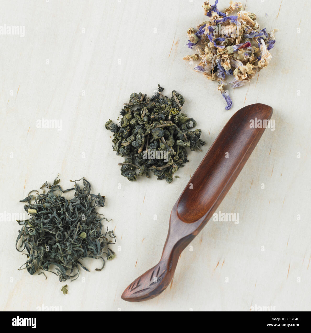 Dried tea leaf hi-res stock photography and images - Alamy