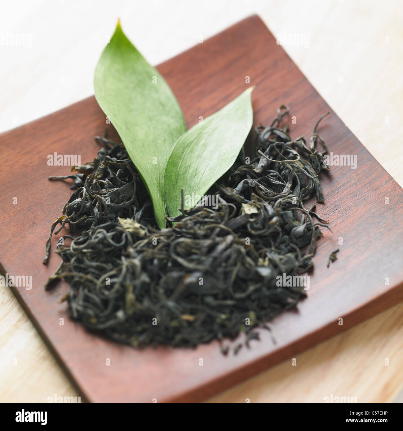 green tea leaf Stock Photo - Alamy