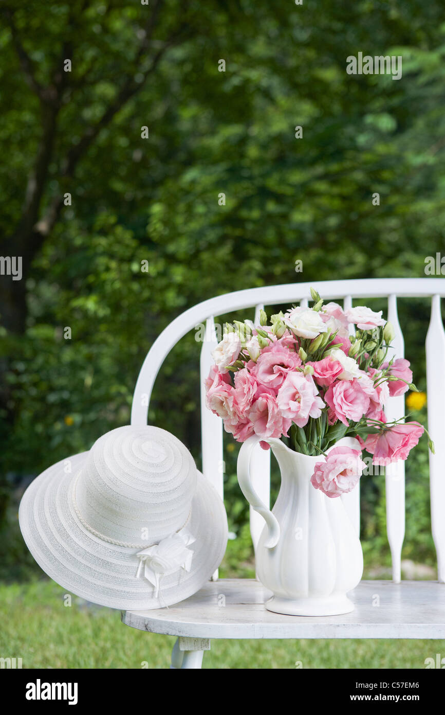 flower bouquet on bench Stock Photo - Alamy