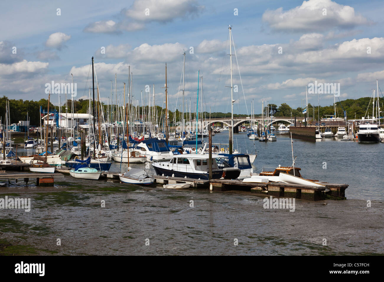 River hamble bridge hi-res stock photography and images - Alamy