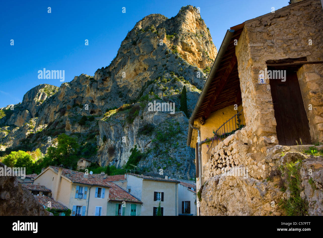 Moustiers hi-res stock photography and images - Alamy