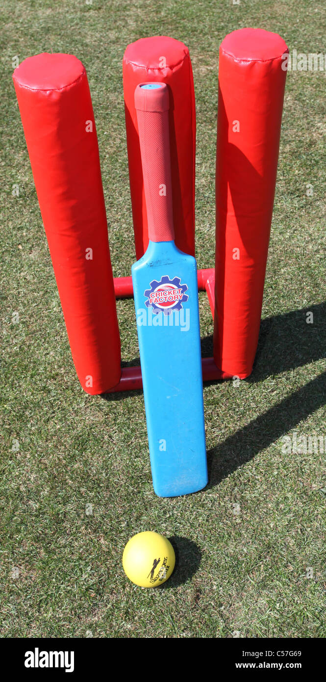 Cricket ball equipment hi-res stock photography and images - Alamy