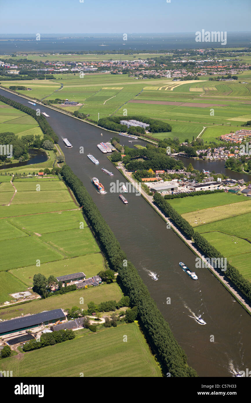 Settlement on the horizon hi-res stock photography and images - Alamy