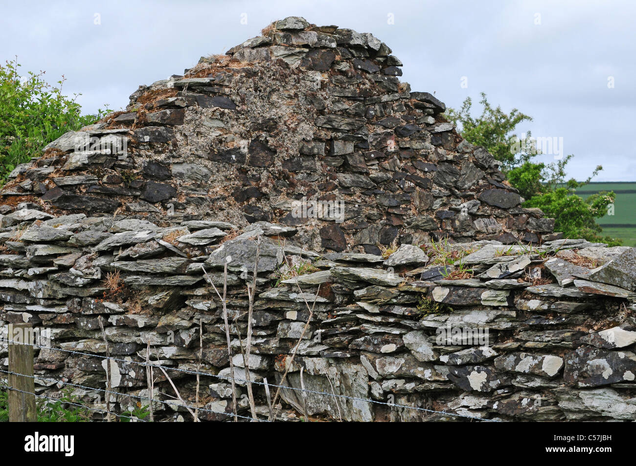 Devon dry stone walls hi-res stock photography and images - Alamy