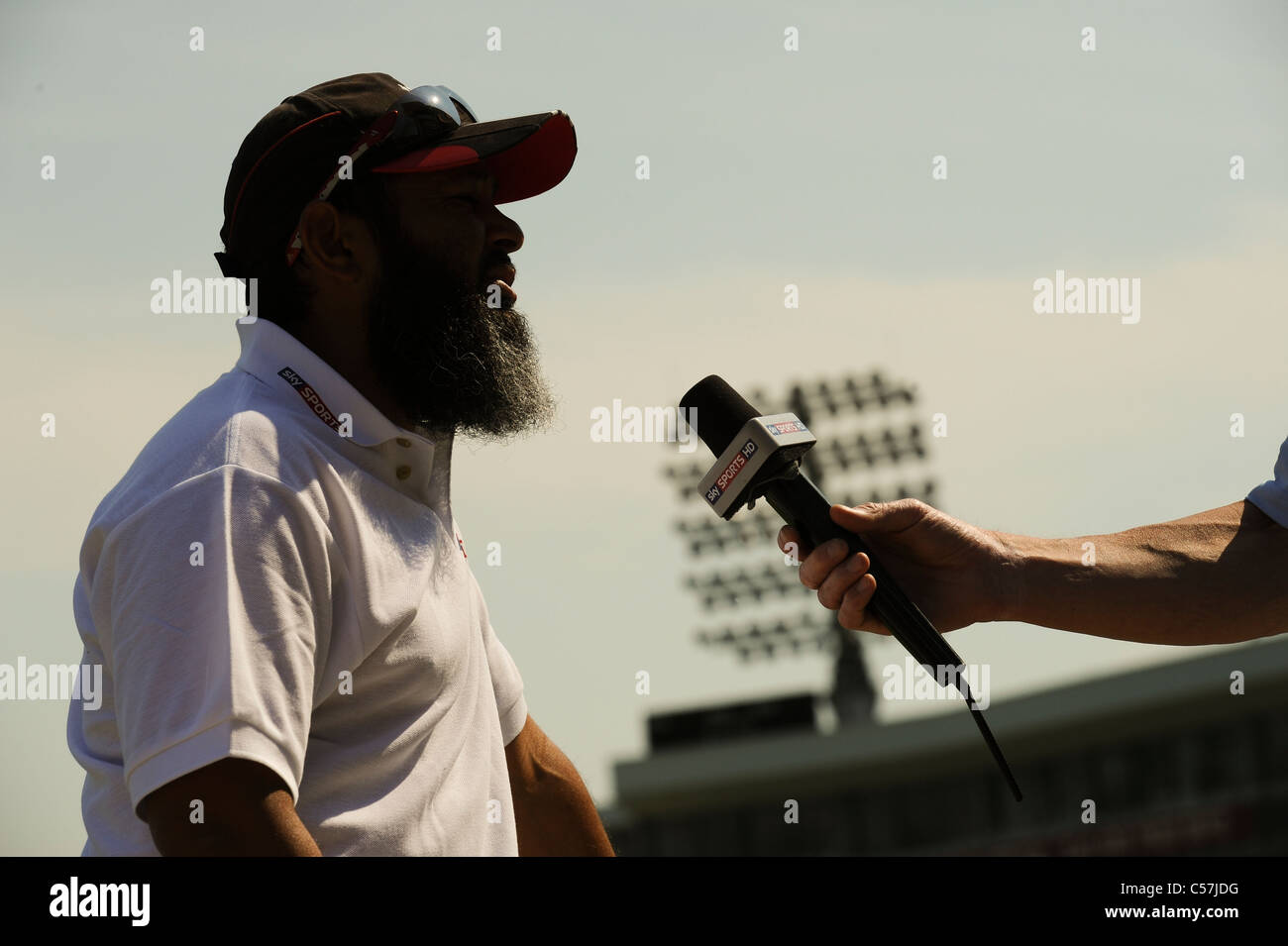 Mushtaq hi-res stock photography and images - Alamy