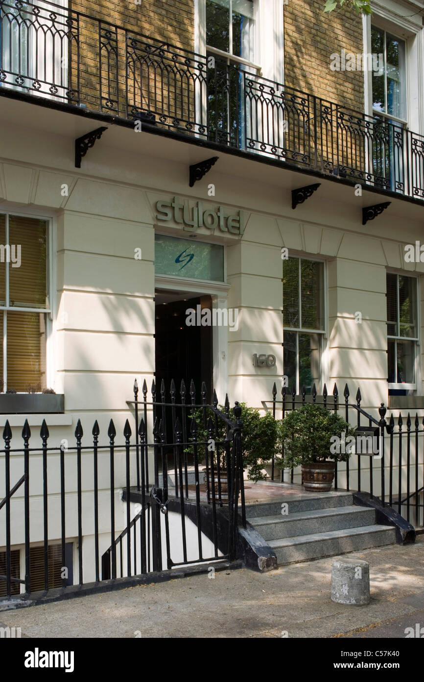 Stylotel, 160-162 Sussex Gardens, London Stock Photo - Alamy