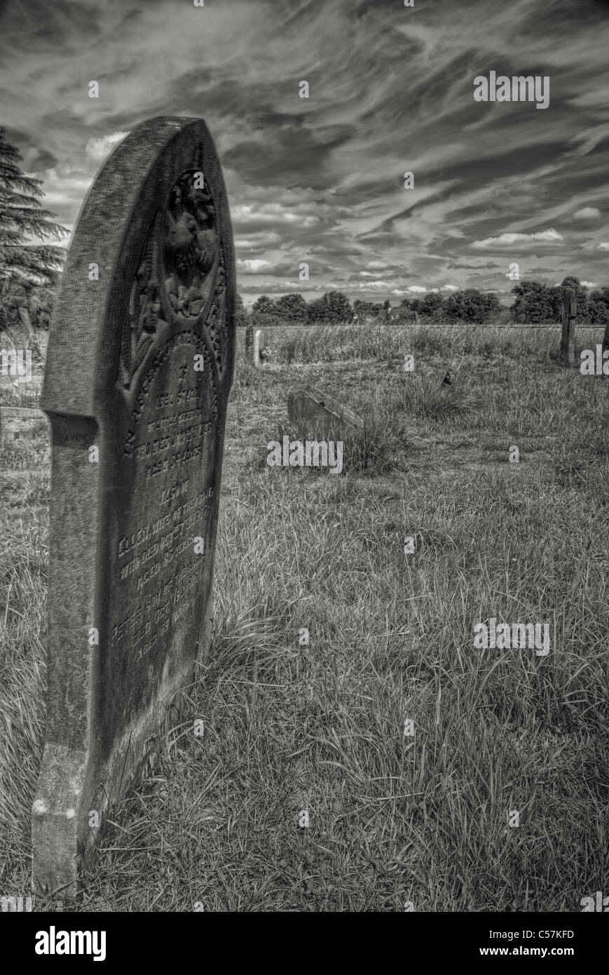 Black grave stone hi-res stock photography and images - Alamy