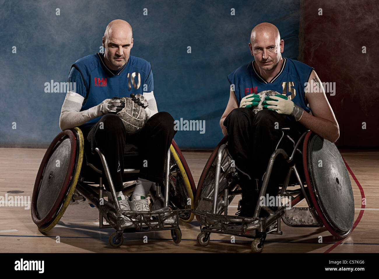 Rugby player players full length ball hi-res stock photography and ...