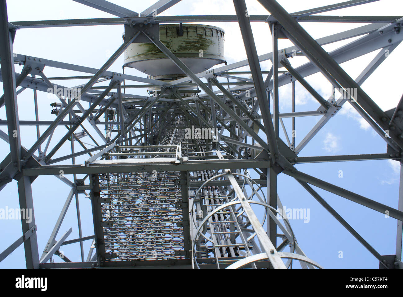 Comm tower hi-res stock photography and images - Alamy