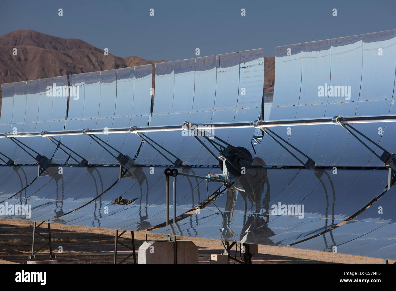 Solar Thermal Electric Generating Station Stock Photo - Alamy